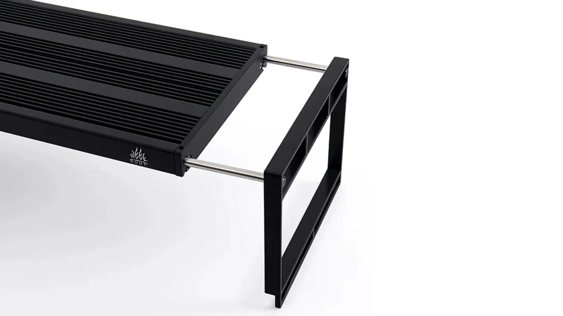 Week Aqua L Series Aquarium Lights for True Color | Aquatic Motiv